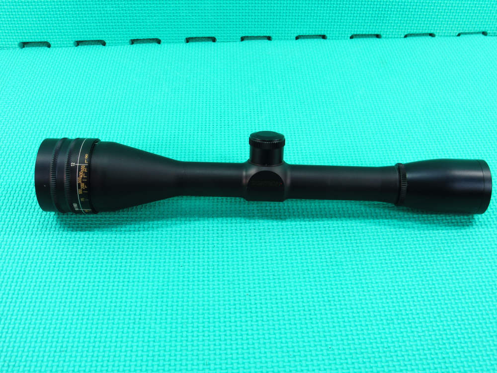 Sightron SII Rifle Scope Fixed 6x42mm Matte Black Dot Reticle Adj ...