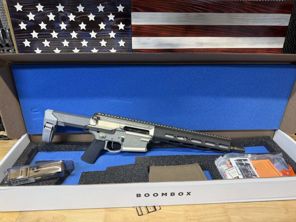 Q LLC Boombox 12IN-PISTOL 8.6 Blackout- FDE G-Sling included - Semi ...